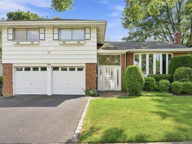 4 bedroom, Plainview NY 11803 104903326