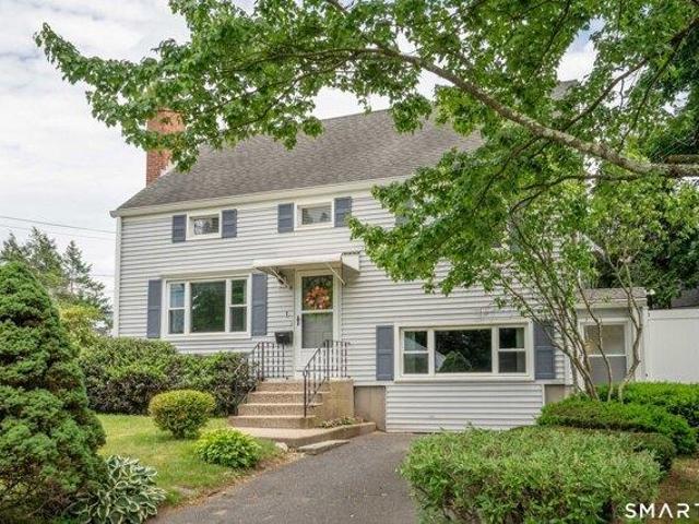 4 bedroom, Plainville CT 06062 104076391
