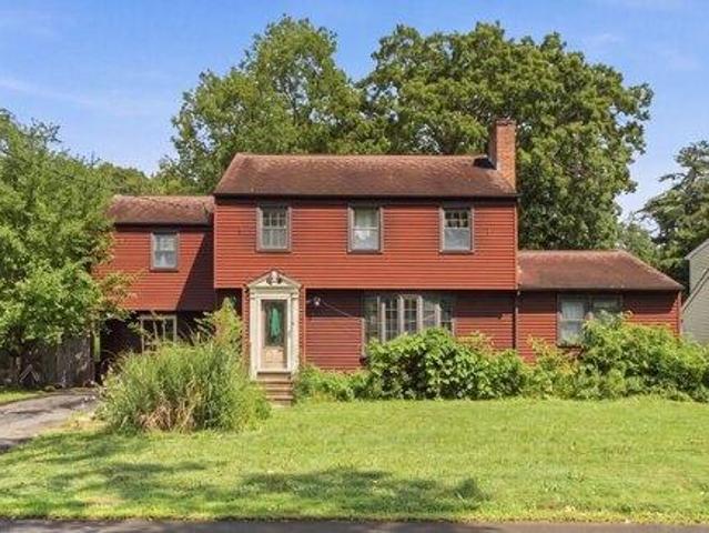 4 bedroom, Plainville CT 06062 105143346