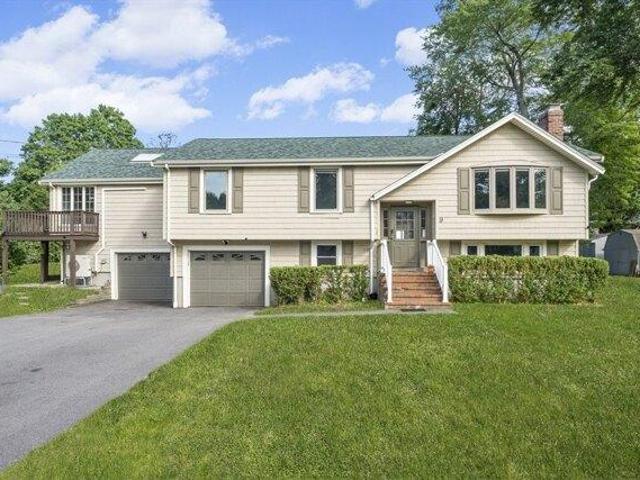 4 bedroom, Plainville MA 02762 102317095