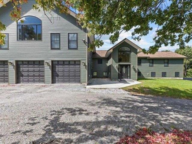 4 bedroom, Plainfield VT 05667 105440889