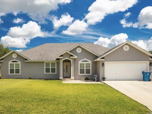 4 bedroom, Pleasanton TX 78064 94169640