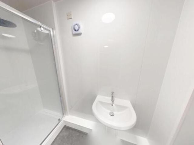 4 bedroom private hall for rent in Mortimer Street, Sheffield, S1