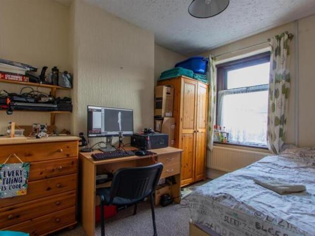 4 bedroom private hall for rent in Thesiger Street, Cathays, CF24
