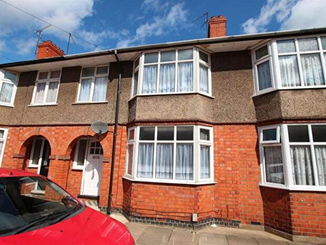4 Bedroom Private Hall To Rent In Southampton Road, Northampton, NN4