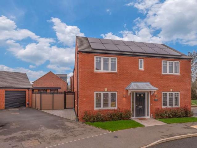 4 Bedroom Property