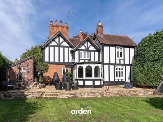4 Bedroom Property