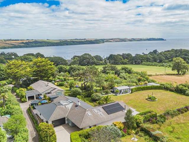 4 Bedroom Property