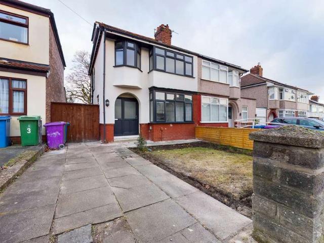 4 Bedroom Property