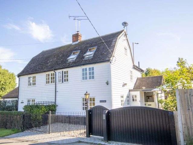 4 Bedroom Property