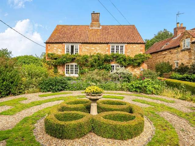 4 Bedroom Property