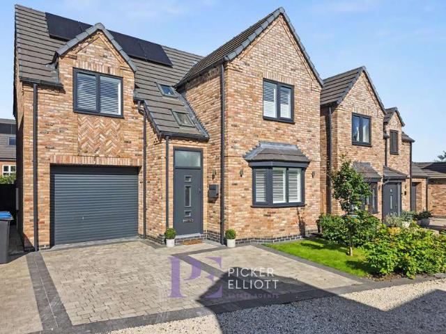 4 Bedroom Property