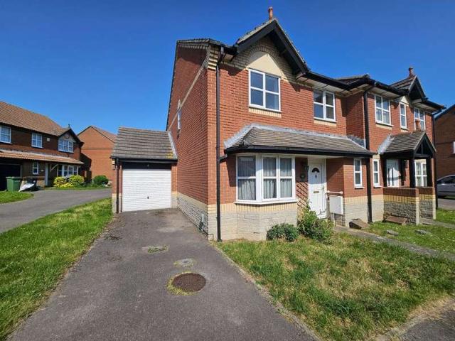 4 Bedroom Property