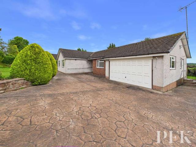 4 Bedroom Property