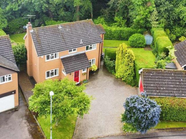 4 Bedroom Property
