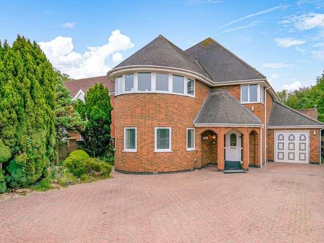 4 Bedroom Property