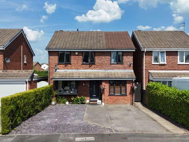 4 Bedroom Property