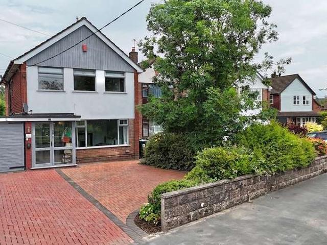 4 Bedroom Property