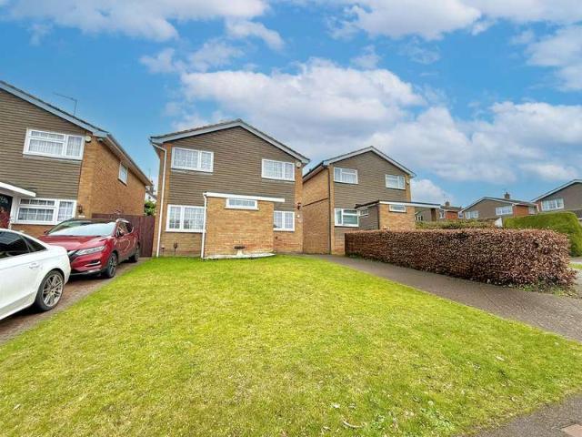 4 Bedroom Property