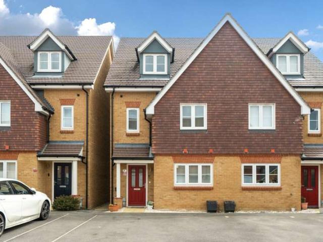 4 Bedroom Property