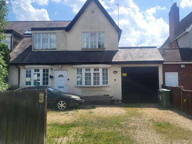 4 Bedroom Property