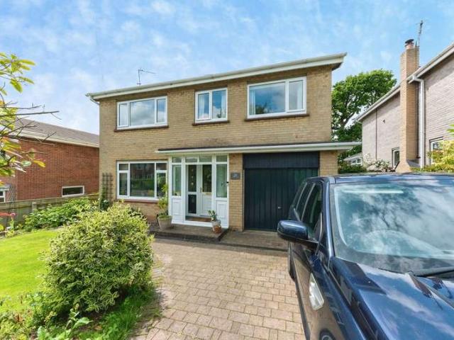 4 Bedroom Property