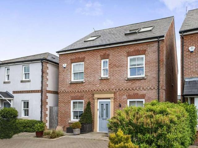 4 Bedroom Property