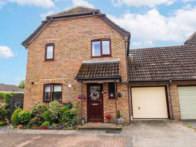 4 Bedroom Property