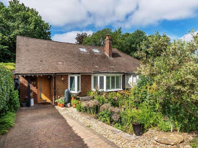 4 Bedroom Property