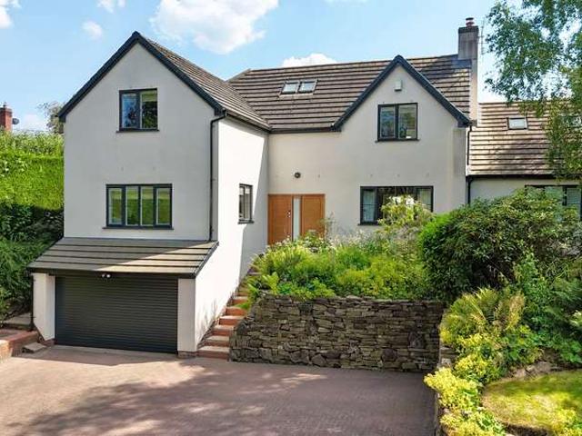4 Bedroom Property