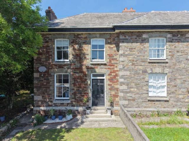 4 Bedroom Property