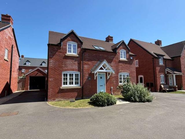 4 Bedroom Property
