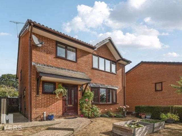 4 Bedroom Property