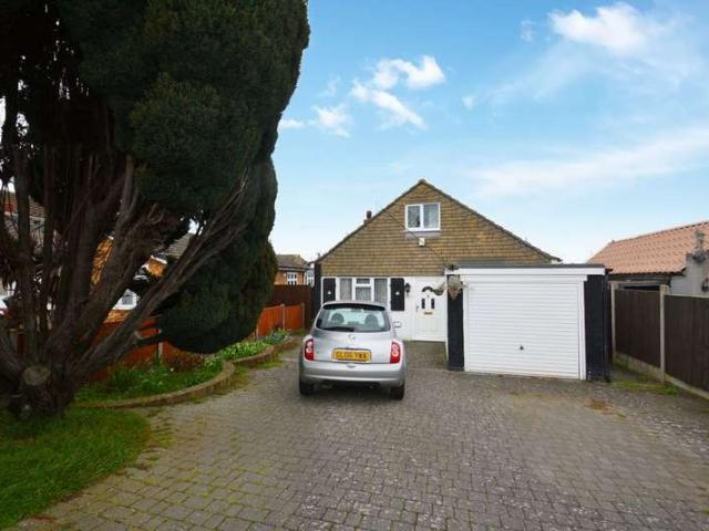 4 Bedroom Property