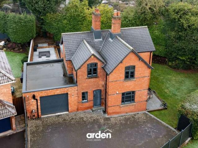 4 Bedroom Property