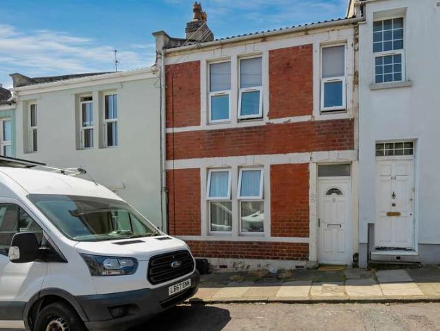 4 Bedroom Property