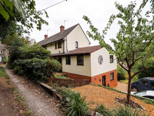 4 Bedroom Property