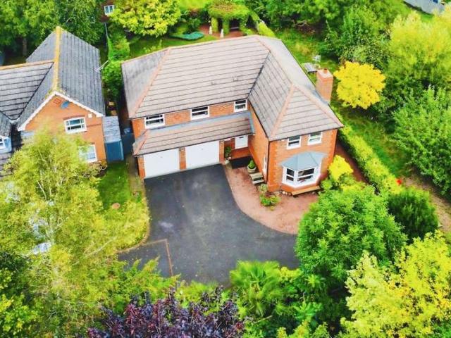 4 Bedroom Property