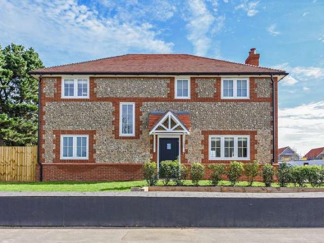 4 Bedroom Property
