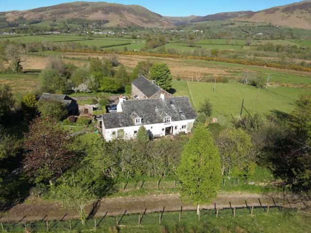 4 Bedroom Property