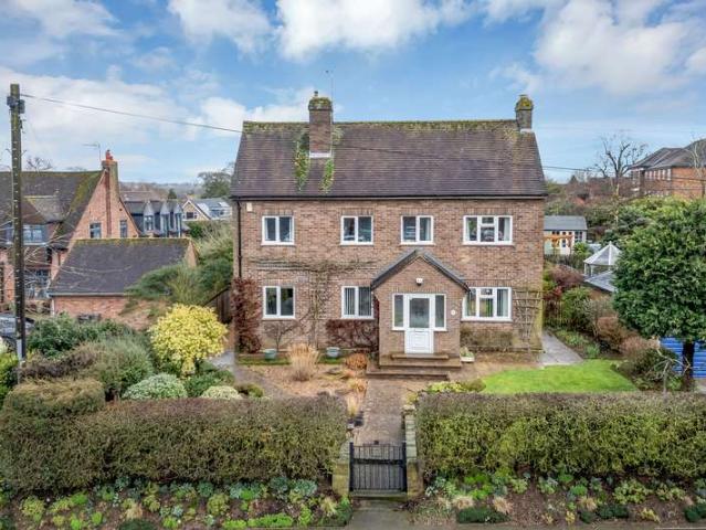 4 Bedroom Property