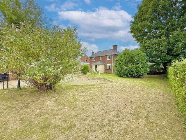 4 Bedroom Property