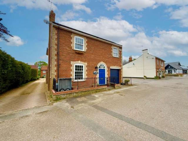 4 Bedroom Property