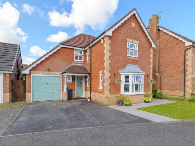 4 Bedroom Property