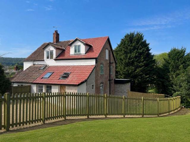 4 Bedroom Property