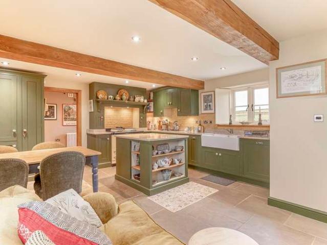 4 Bedroom Property