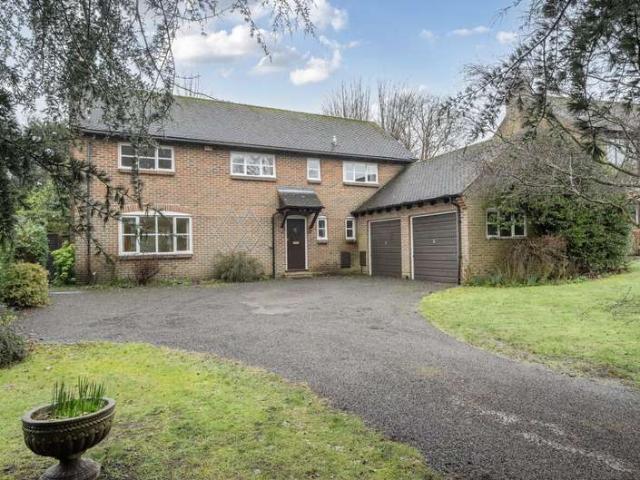 4 Bedroom Property