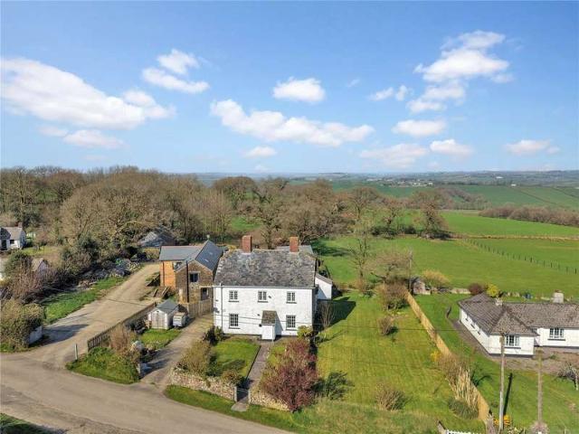 4 Bedroom Property