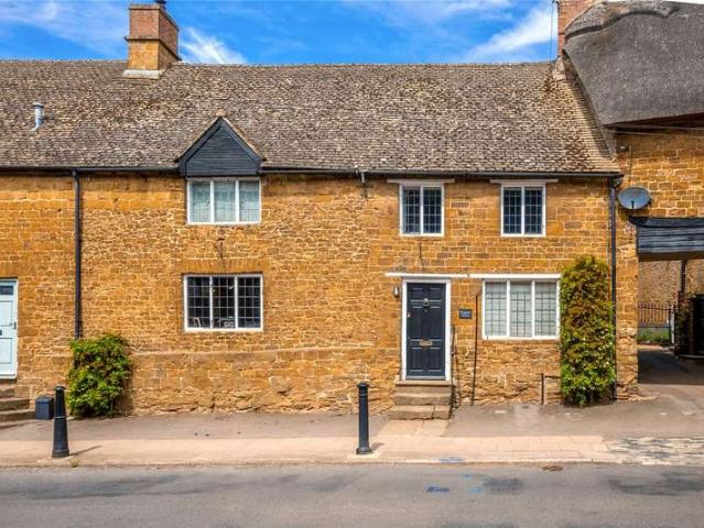 4 Bedroom Property