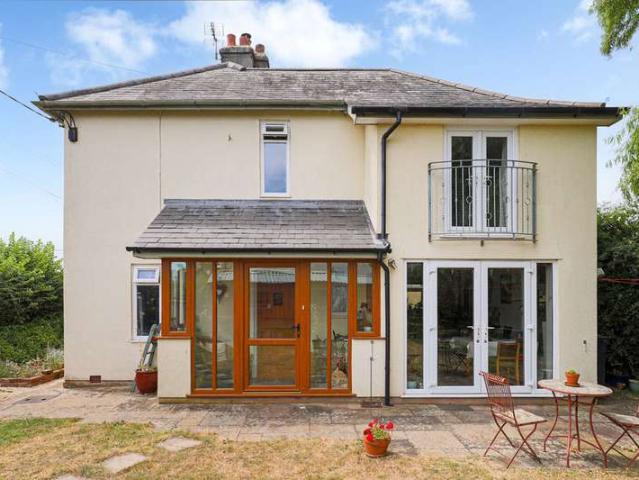 4 Bedroom Property